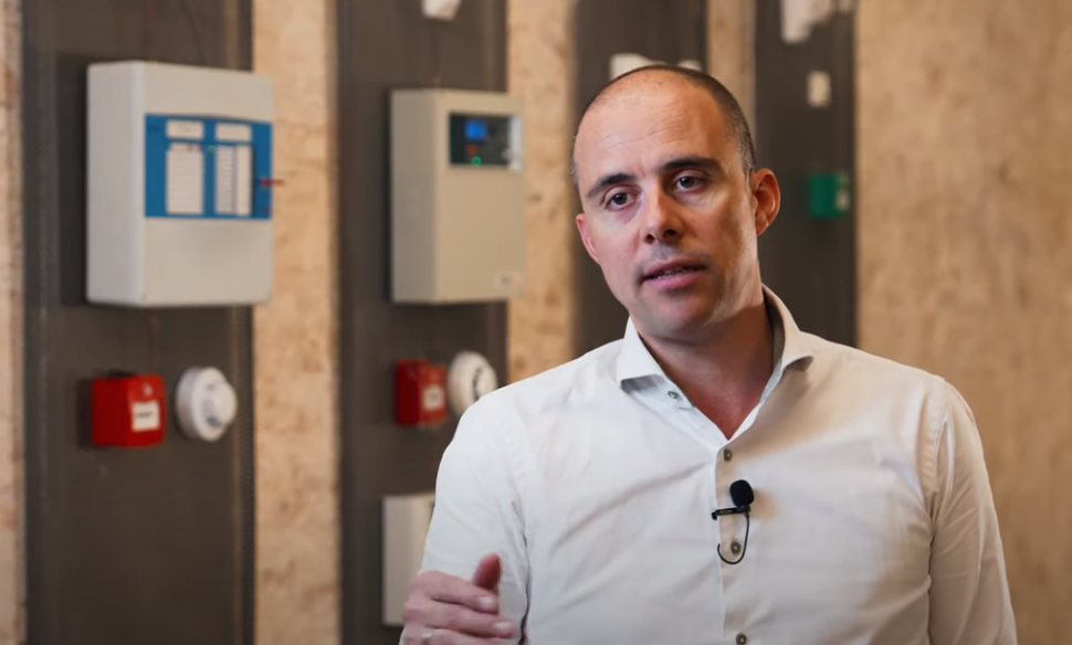 [FAQ] Hoe lang mag je opgenomen beelden bewaren? - GDW security